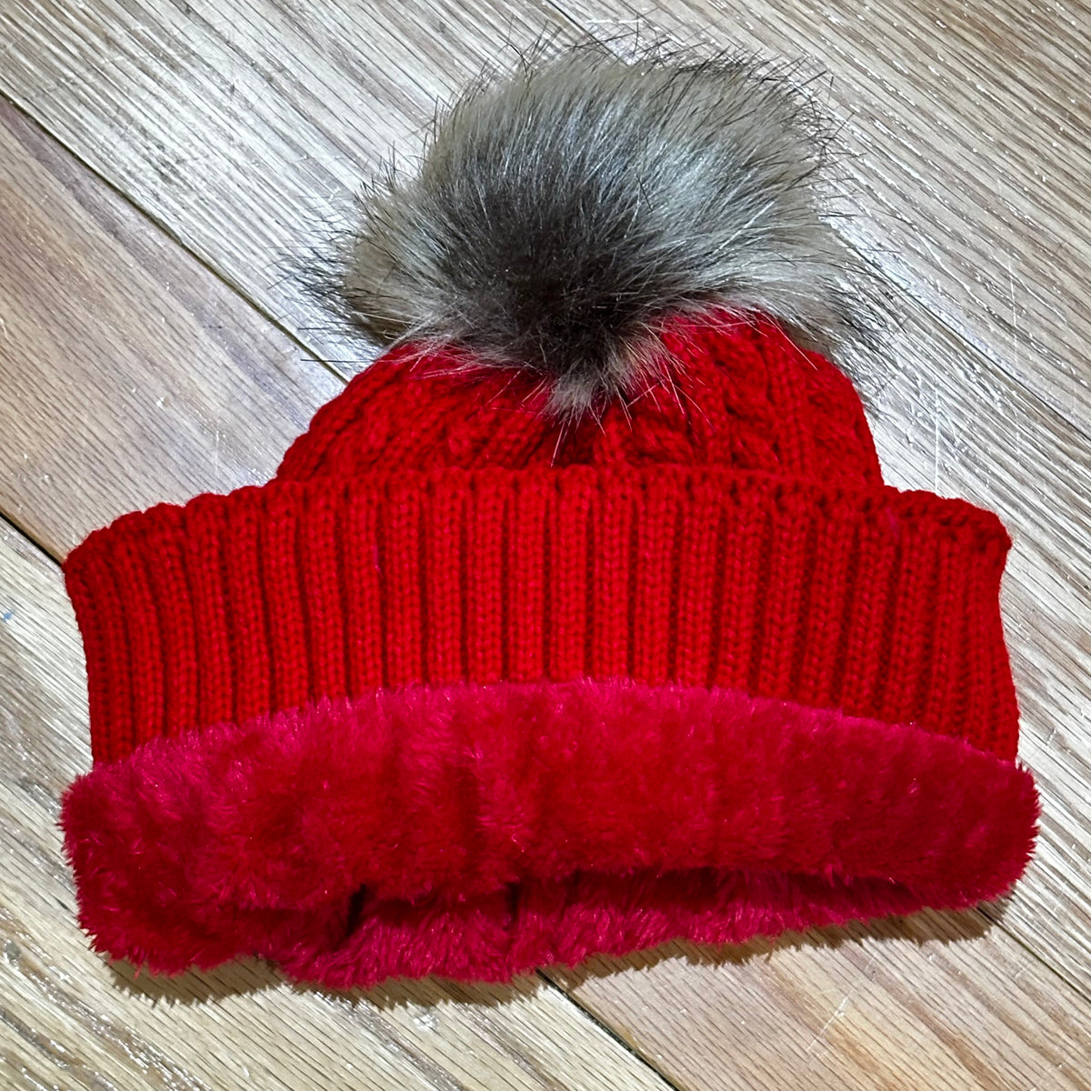 Red Pom-Pom Beanie Hat - LV – Beauty Bird Vintage